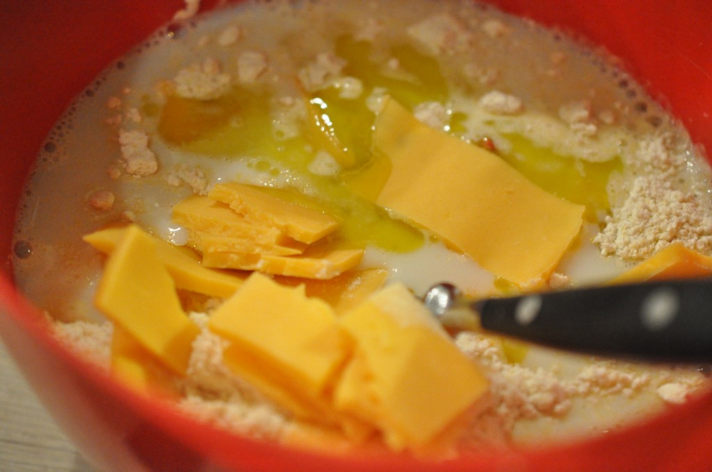 Polentascones med majsmel og cheddarost | nogetiovnen.dk