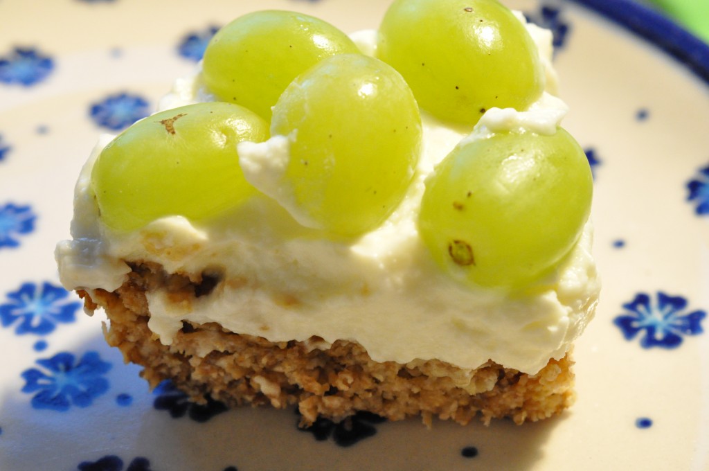 Cheesecake uden husblas – ostekage opskrift • nogetiovnen.dk