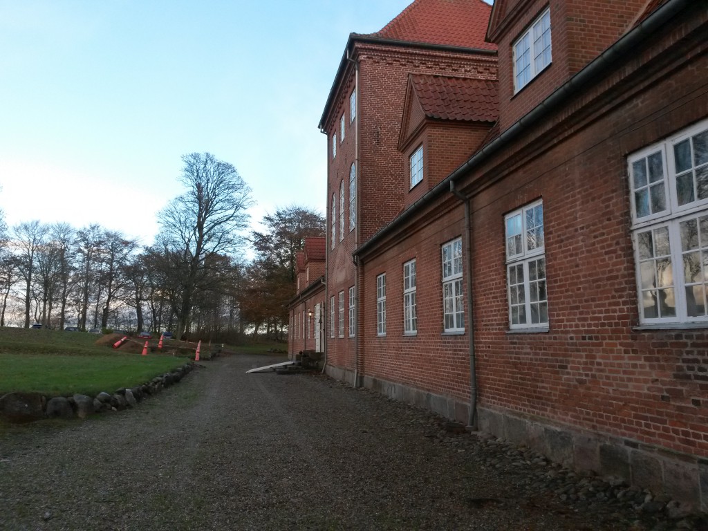 Autencitet og smukke rammer på Hald Hovedgård nogetiovnen.dk
