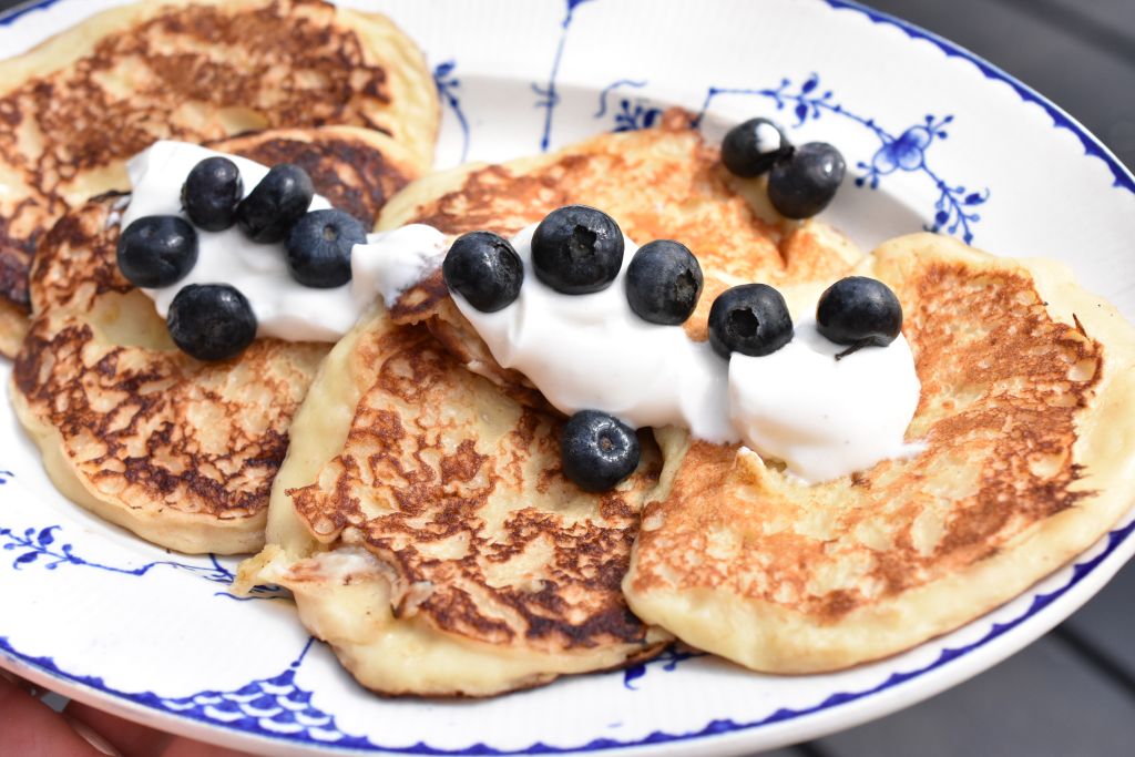 Protein pandekager med banan & skyr – opskrift