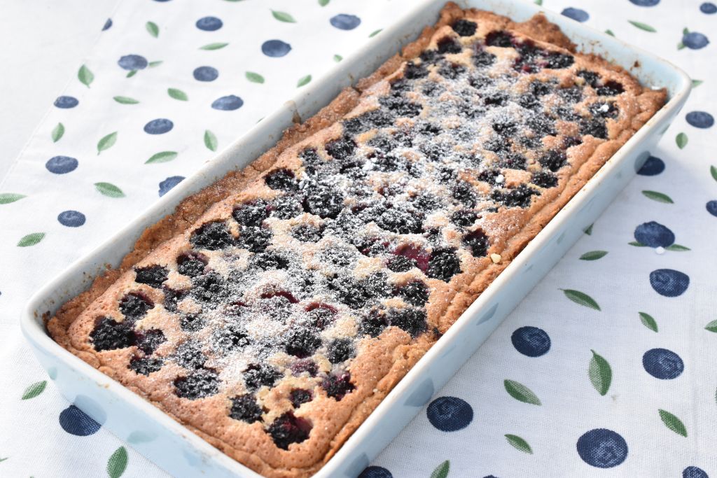 Brombær mazarintærte med marcipan – nem • nogetiovnen.dk