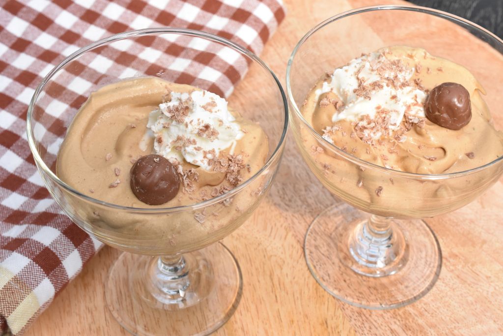 Kaffemousse uden husblas – nem kaffe dessert med fløde
